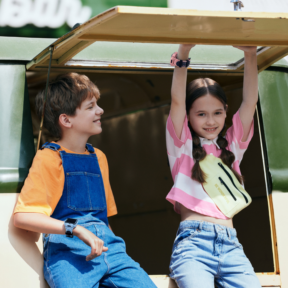 imoo Z7 with 180-day SIM Bundle